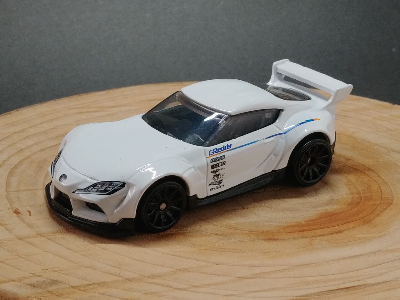 '20 Toyota GR Supra : Hot WHeeLs & MATCHBOX