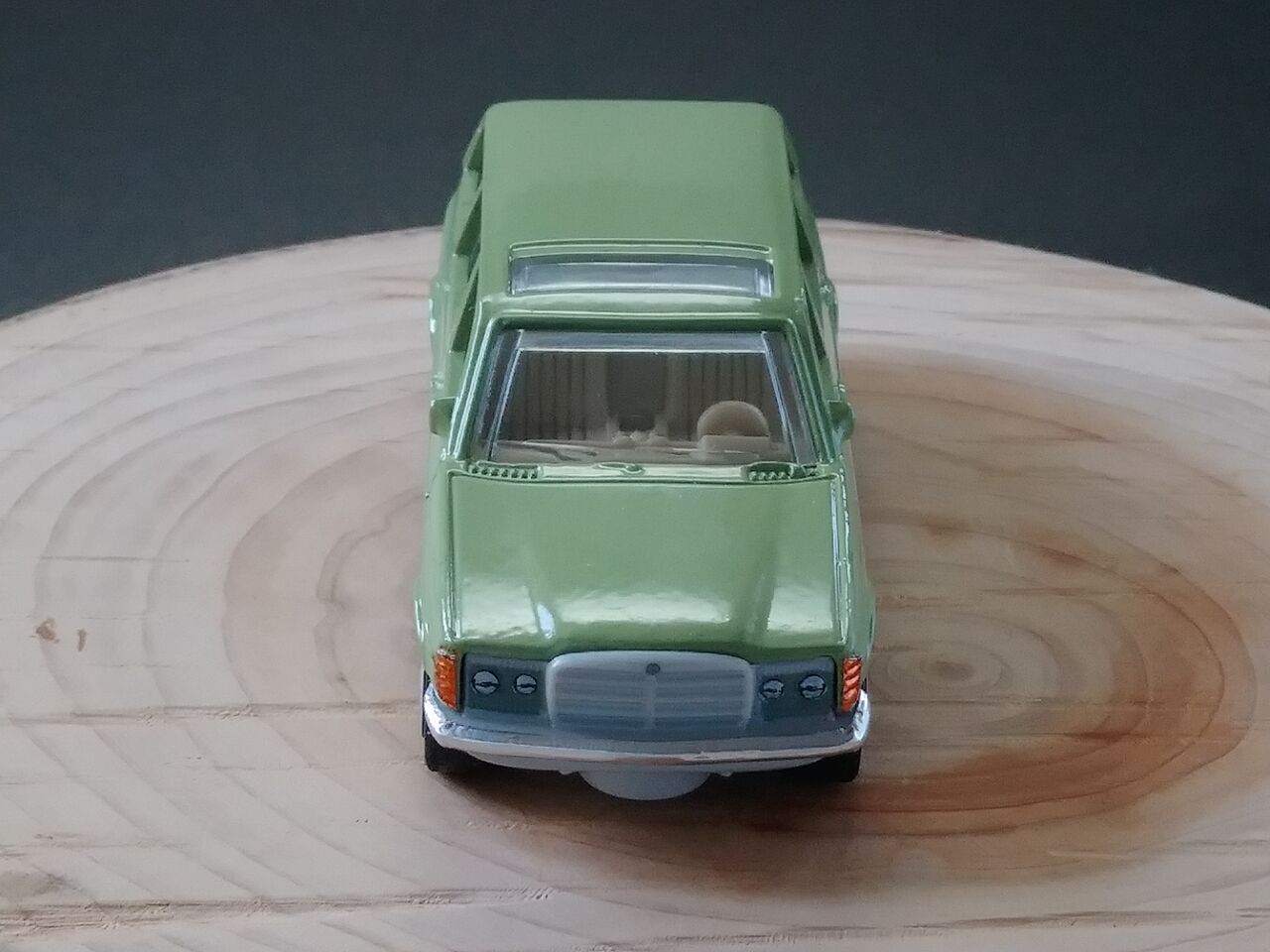 '80 Mercedes-Benz W 123 Wagon 2019 MBX Road Trip [MB1169] : Hot WHeeLs ...