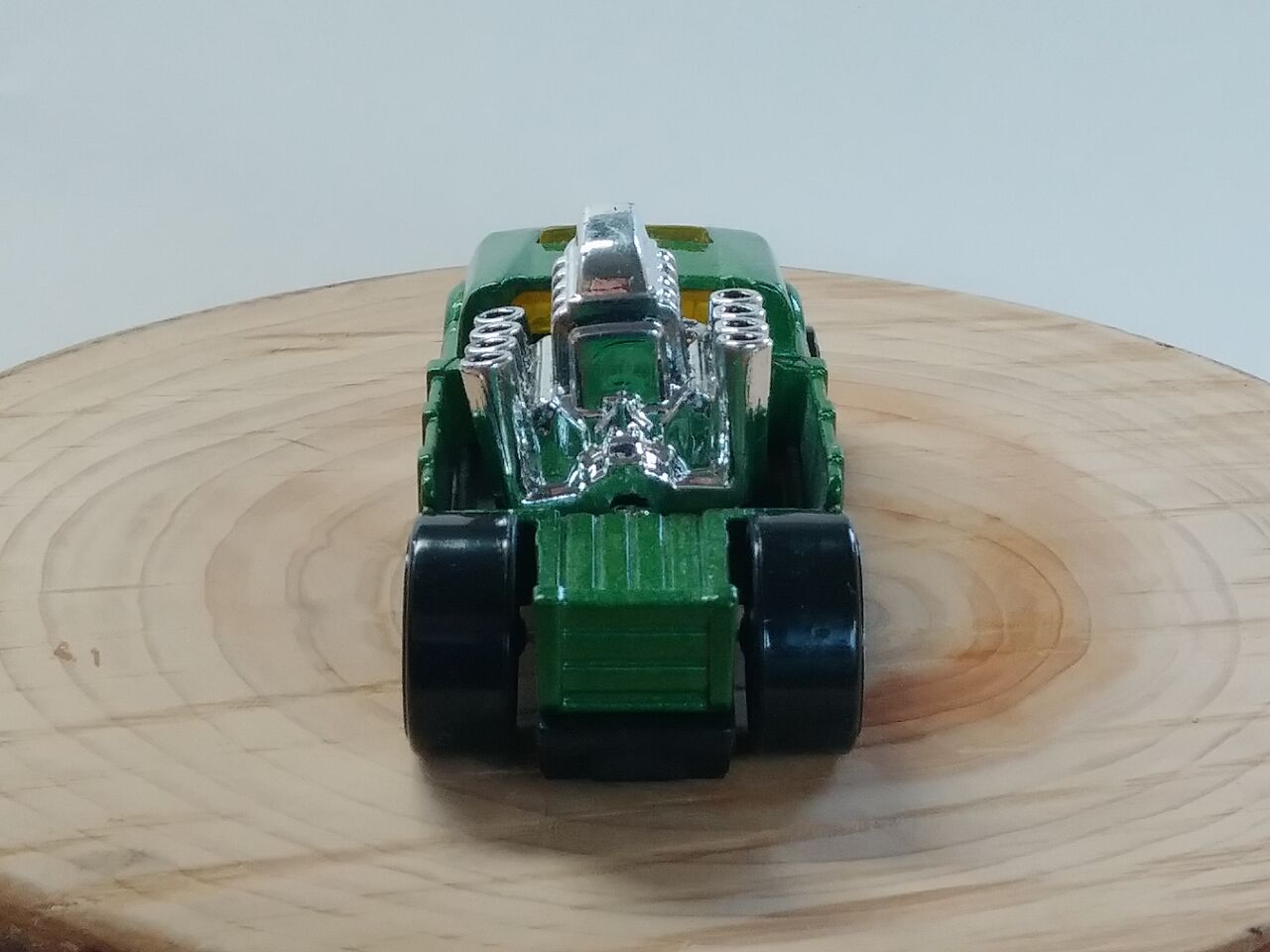 Crate Racer 2017 Experimotors [DTX40] : Hot WHeeLs & MATCHBOX