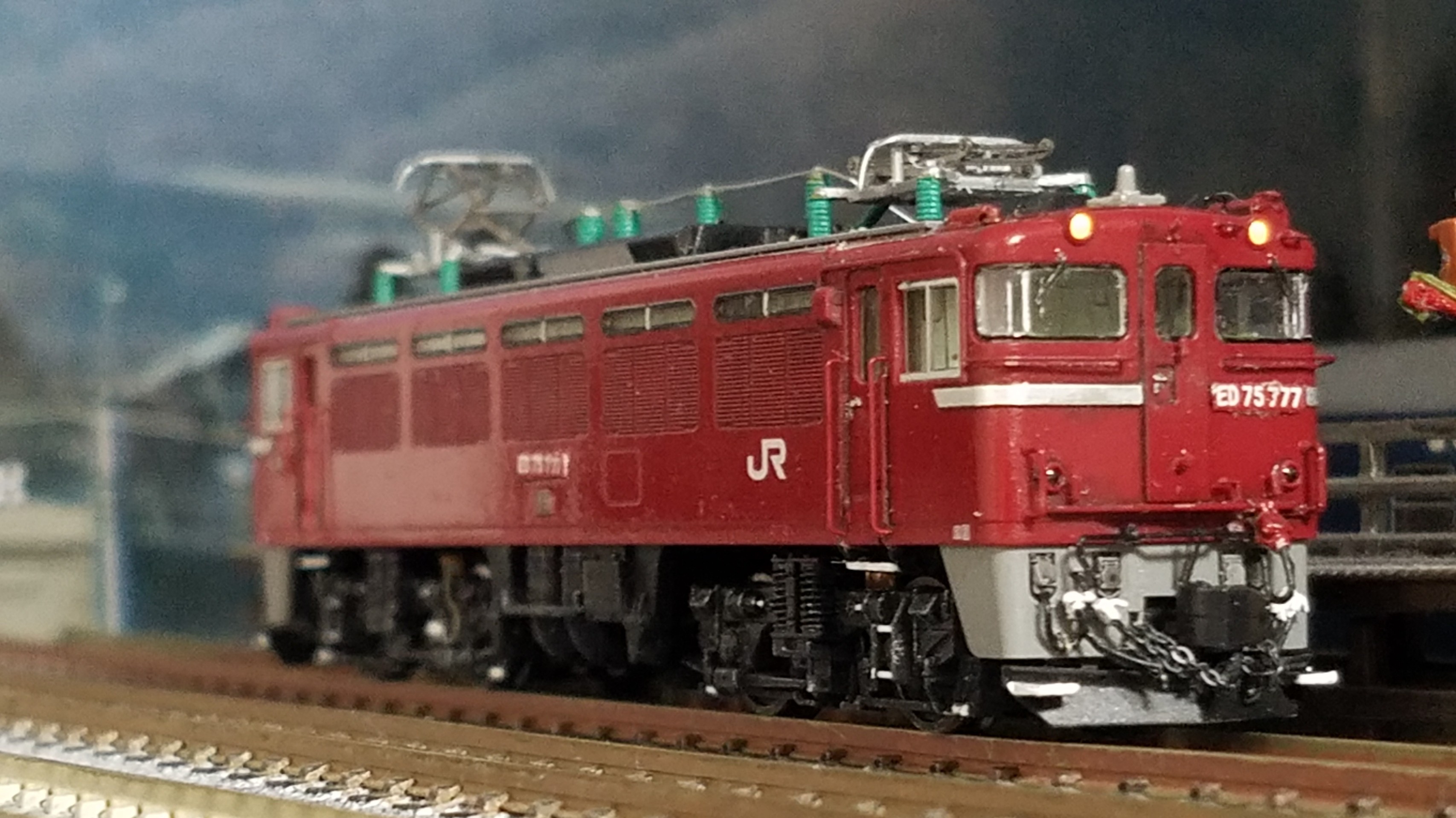 ED75 777号機『秋』 続きです : （仮称）東北本線 岩 機関区