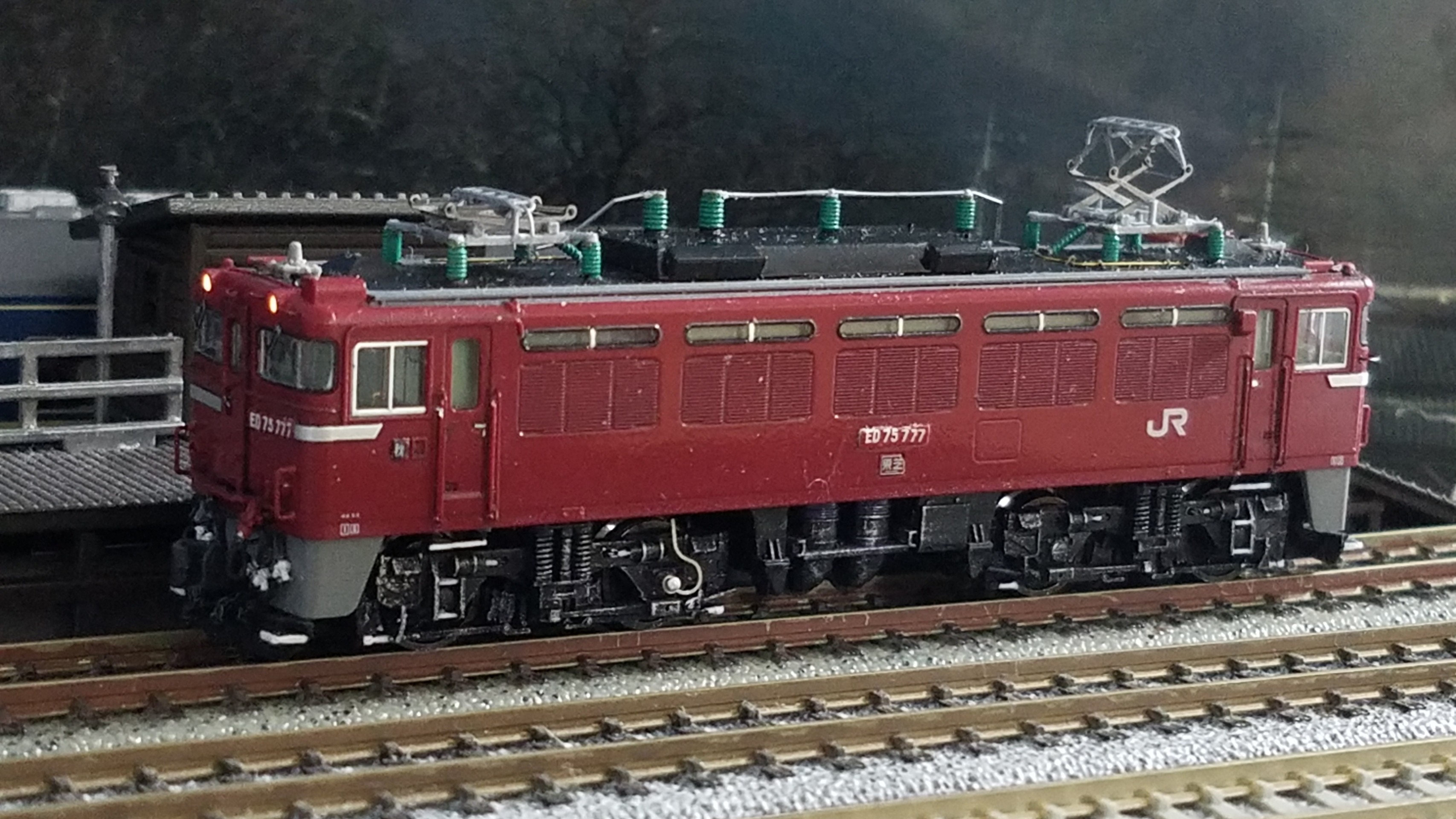 ED75 777号機『秋』 続きです : （仮称）東北本線 岩 機関区