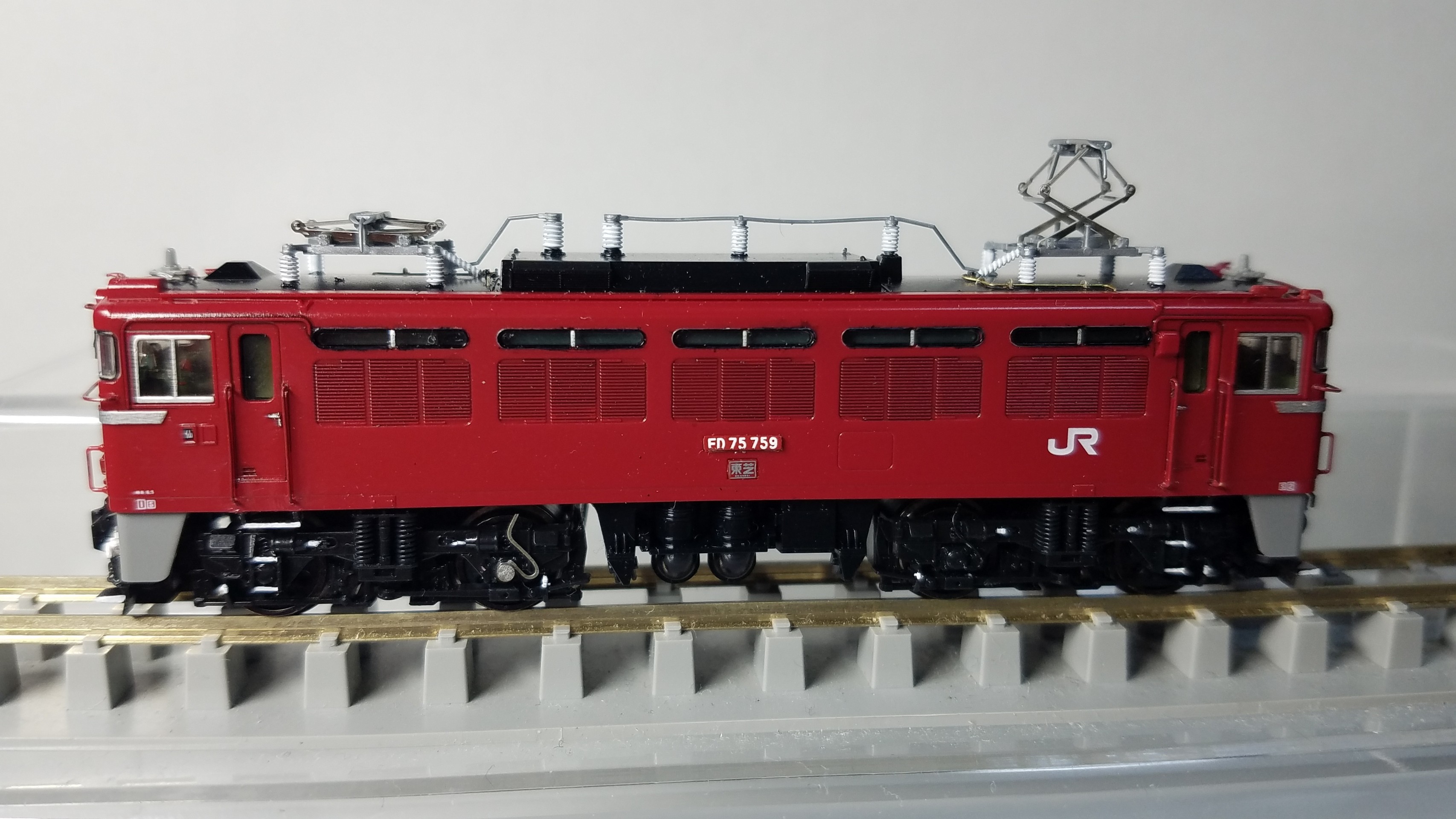 Tomix ED75 700 （前期型・サッシ窓）をED75 759号機にする その⑤完成 : （仮称）東北本線 岩 機関区