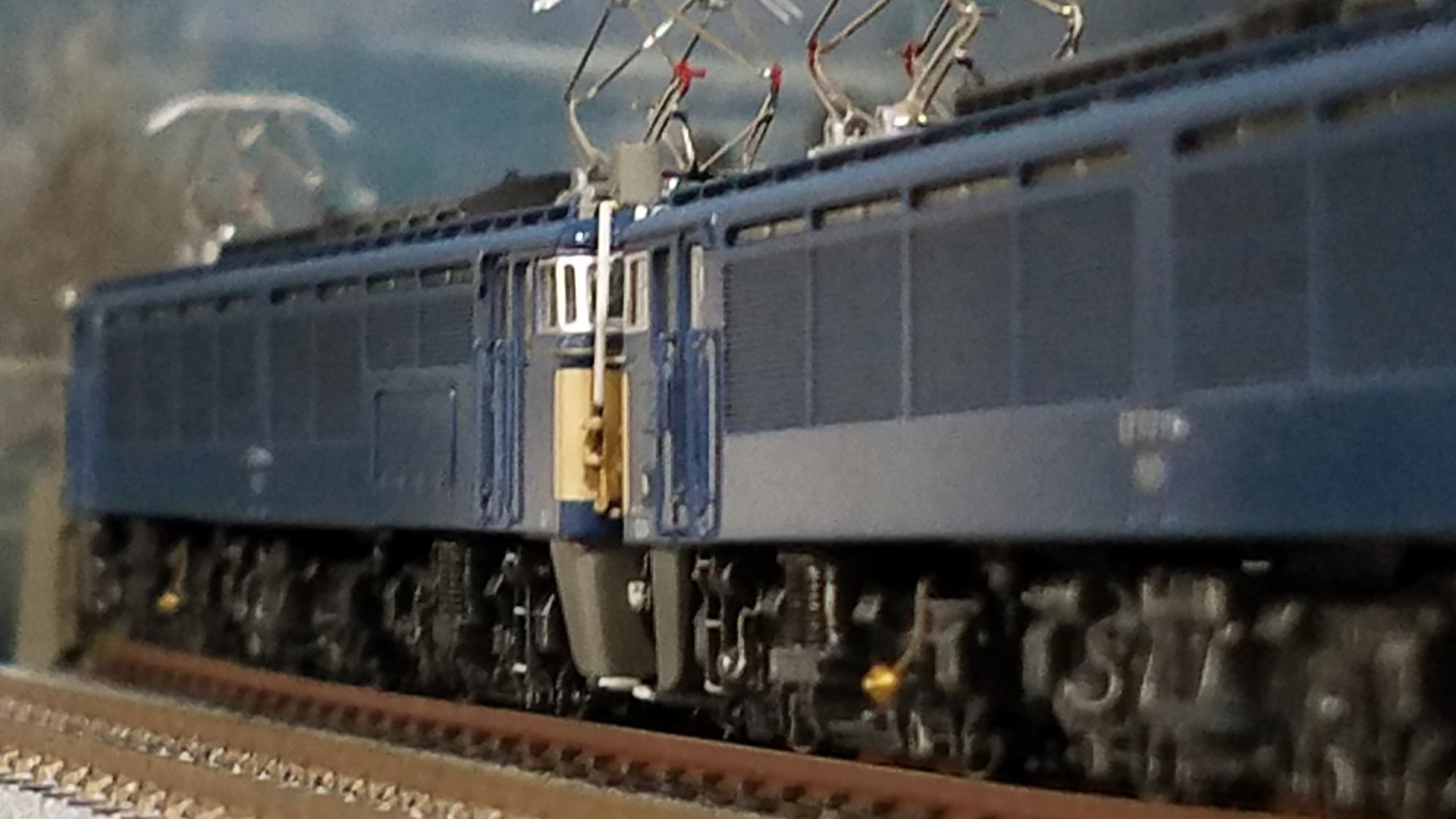 EF63 16号機『横』→続きです : （仮称）東北本線 岩 機関区
