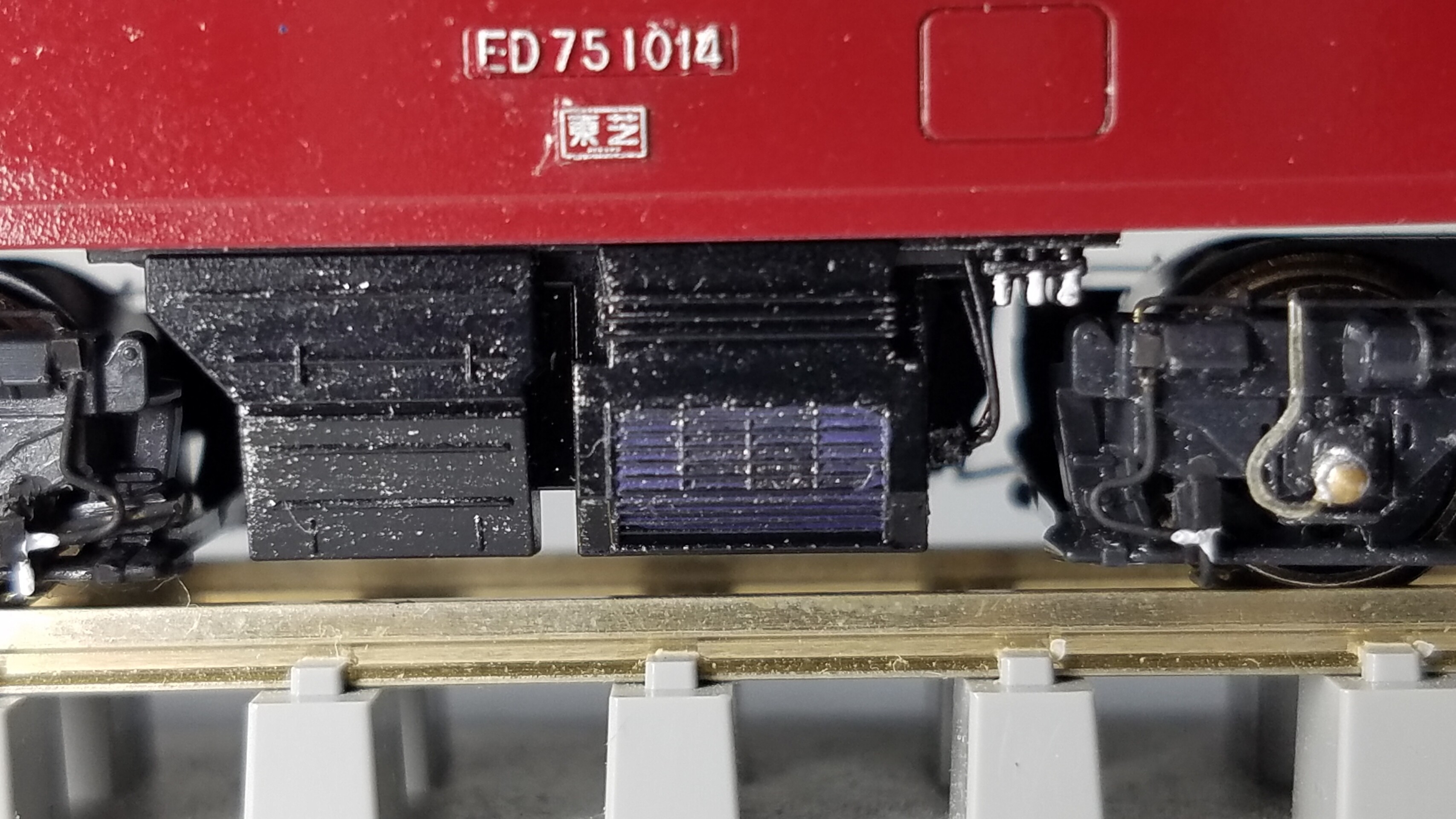 Kato 3075-1 ED75 1000 前期形改 ED75 1014号機[青]の台車の追加精密加工整備 : （仮称）東北本線 岩 機関区