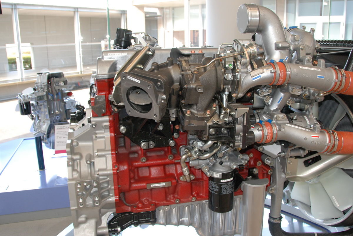 日野A09Cエンジン小研究 : 私の思いと技術的覚え書き