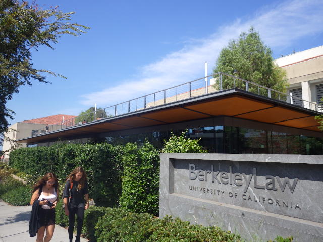 Berkeley Law (Boalt Hall) : Lucky の世界遺産ブログ｜アメリカの国立公園、自然遺産、古代遺跡、美術館、教会