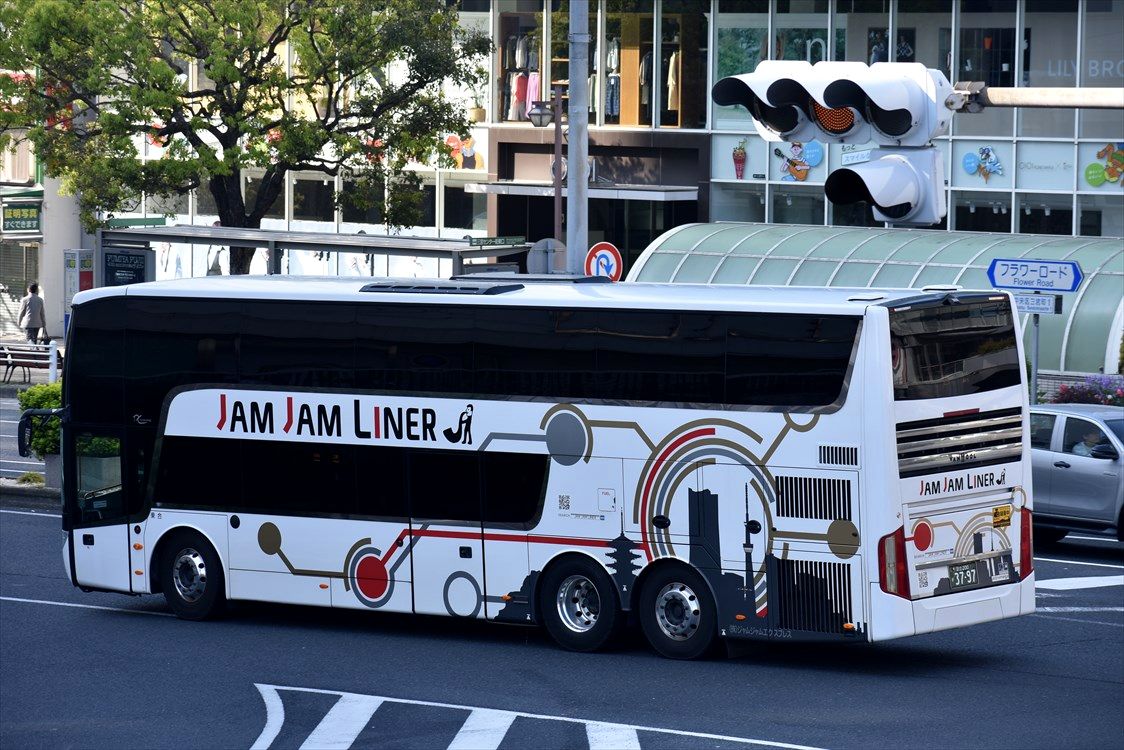 JAM JAM LINER（ジャムジャムエクスプレス） : ad-car's ラッピングデス