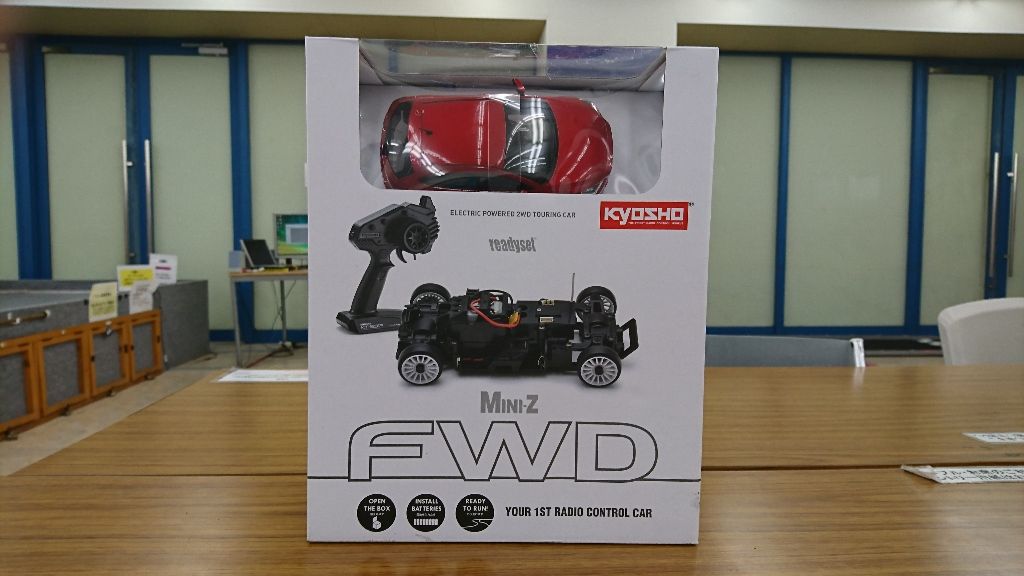ミニッツ 走り初め KYOSHO Mini-z FWD 開封の儀 : studio H.K.Works