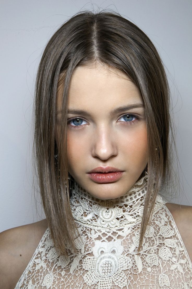 ロシア最終兵器美少女 Kristina Romanova(クリスティーナ・ロマノヴァ) Youtube閲覧回数 277 089 102動画