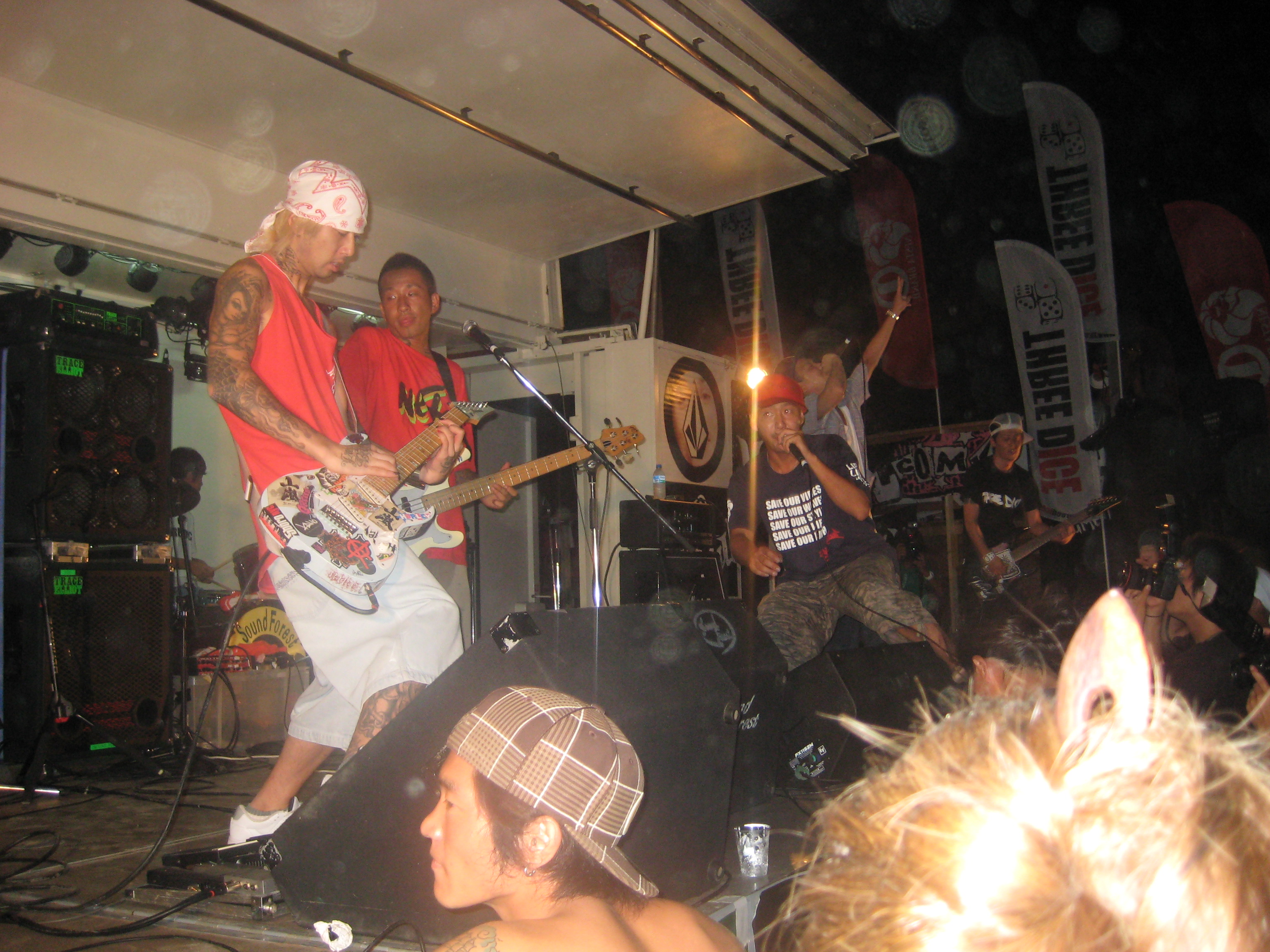 YCHC:千葉県一宮海岸・・・！！『THE SURFSKATERS 8』山嵐featNO,8 & C.I.C - livedoor Blog（ブログ）