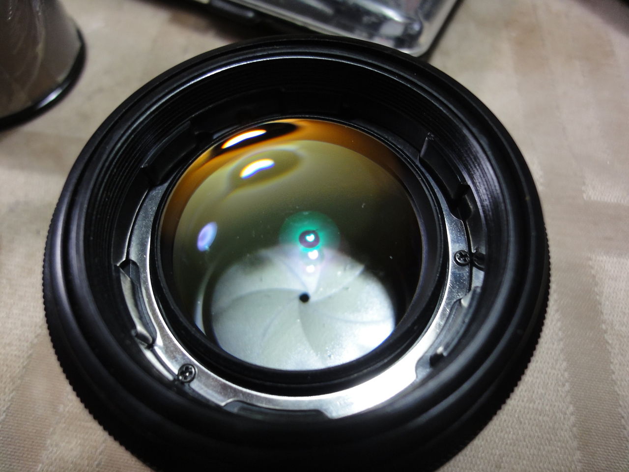 MINOLTA AF50mm F1.4 の分解、修理 : プアオーディオなブログ MINOLTA AF50mm F1.4 の分解、修理 : プアオーディオなブログ