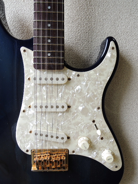 YAMAHA Pacifica PAC303-12 : Photo by YO-RI 「日々雑食 YAMAHA Pacifica PAC303-12 : Photo by YO-RI 「日々雑食