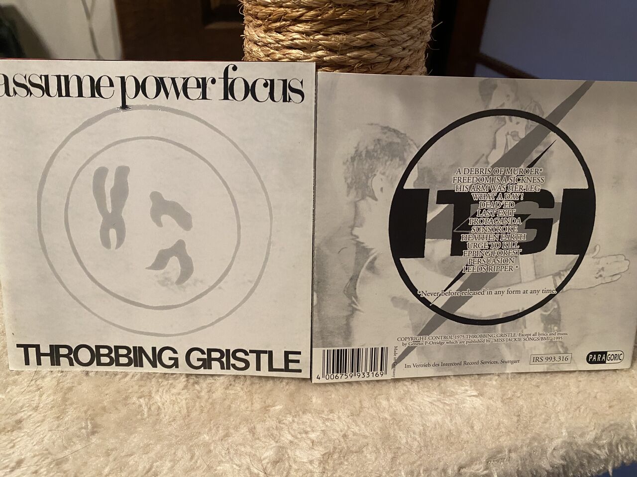 Throbbing Gristle / Assume Power Focus (1982/ 1997) : yodel14の音の図書館