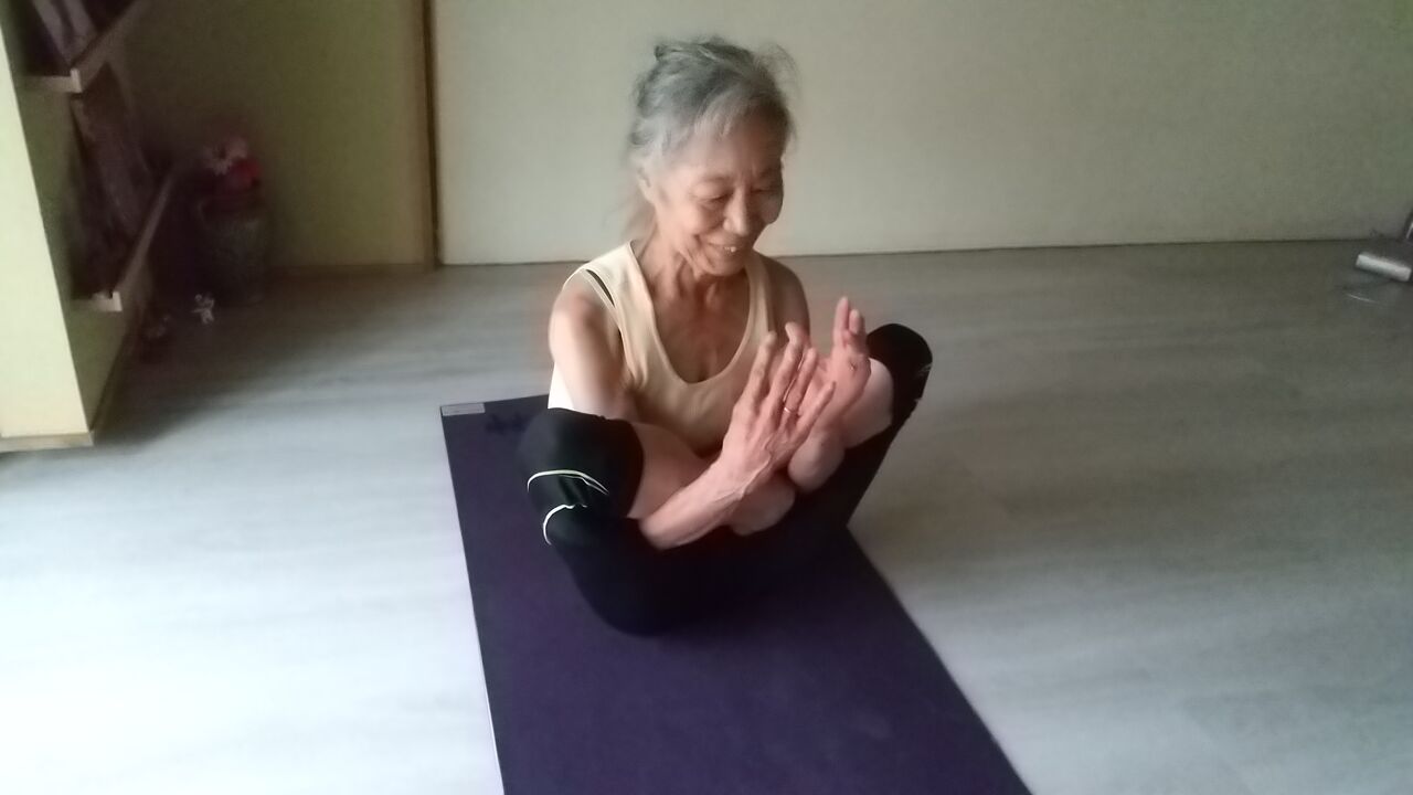 すいすいYOGA : The Kazuko
