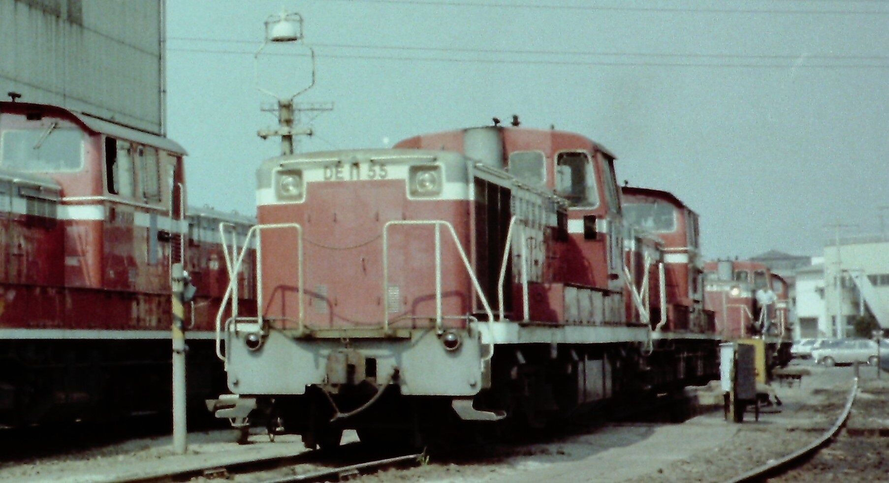 高崎第一機関区【高一】～高崎に居た DE11 0番台～ : 波浪規定の部屋