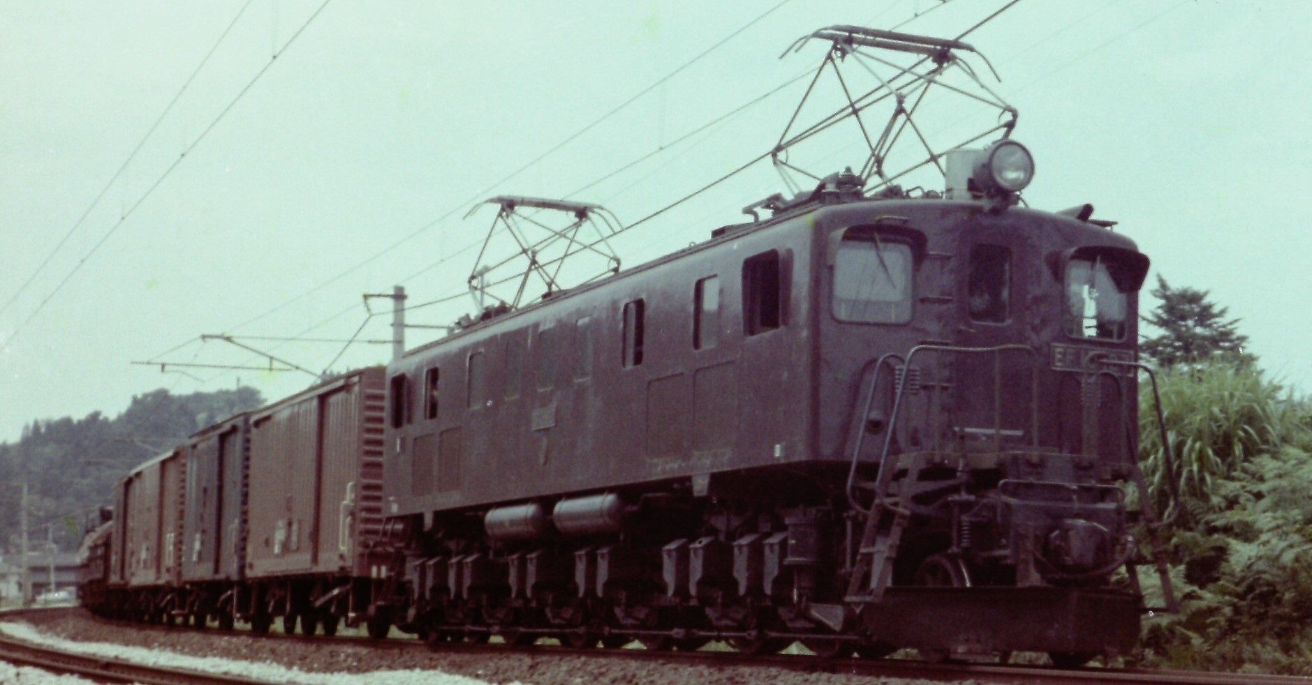 思い出のスナップ「車扱貨物8」～夜の誘惑に惨敗･･～ : 波浪規定の部屋