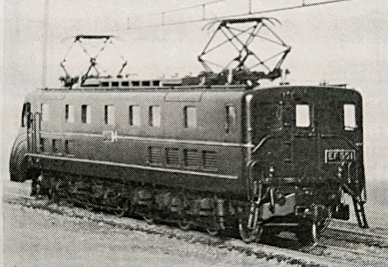 気まぐれスナップ「ムーミンのお尻 と キッズのお尻」～大宮工場で野外展示された EF55～ : 波浪規定の部屋