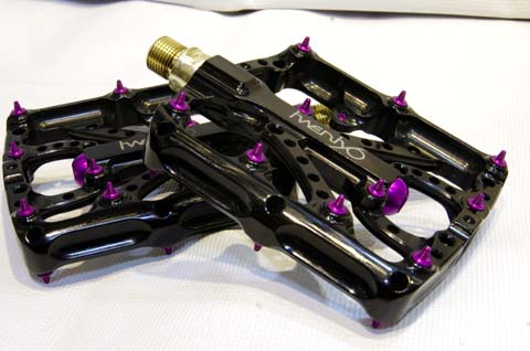 PIT TSURUOKA 通信 : TWENTY6 PREDATOR PEDAL