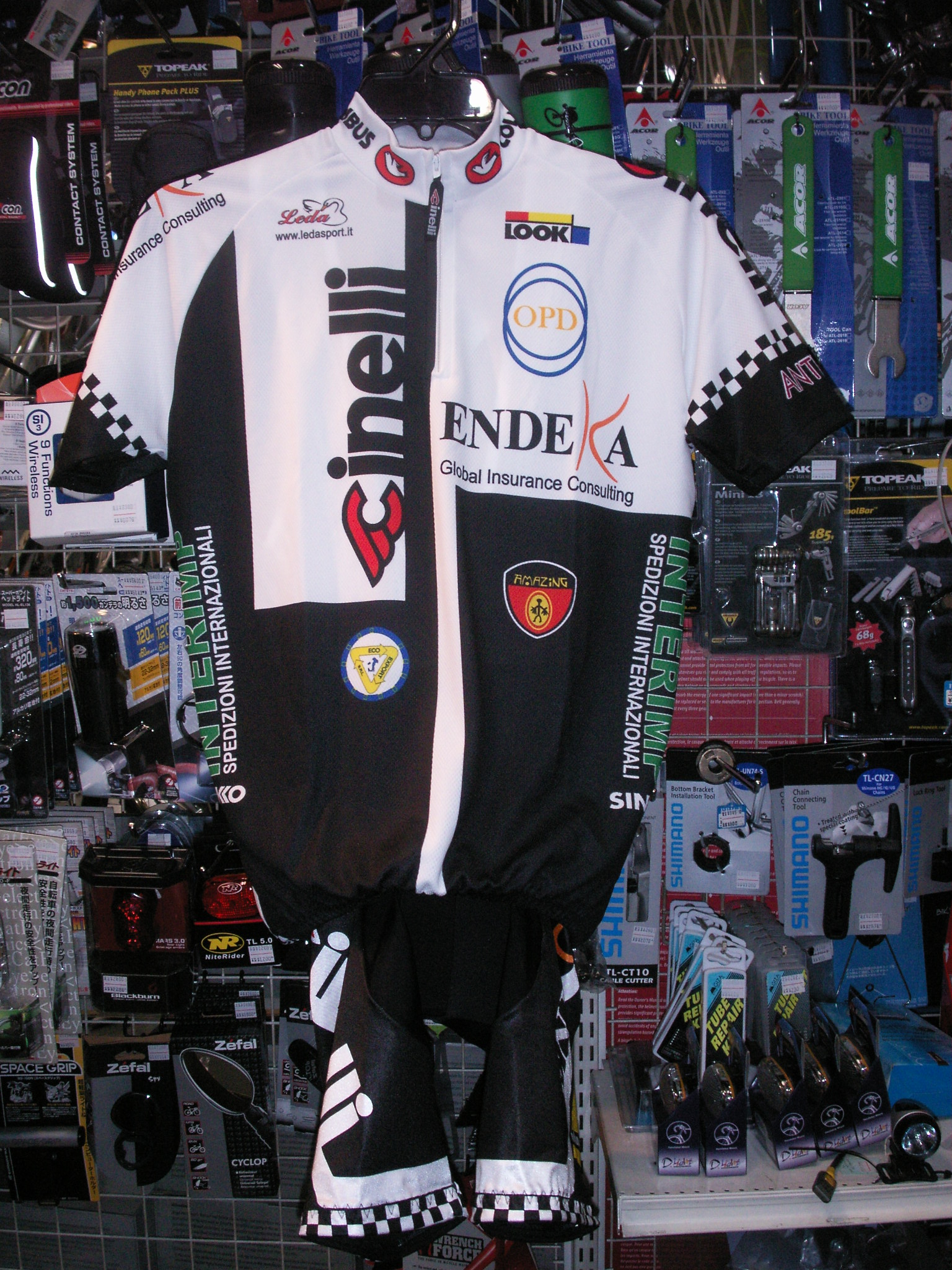 PIT TSURUOKA 通信 : CINELLI JERSEY