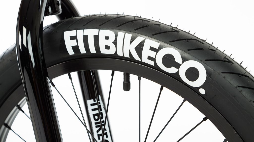 PIT TSURUOKA 通信 : FIT BIKE.co "STR"