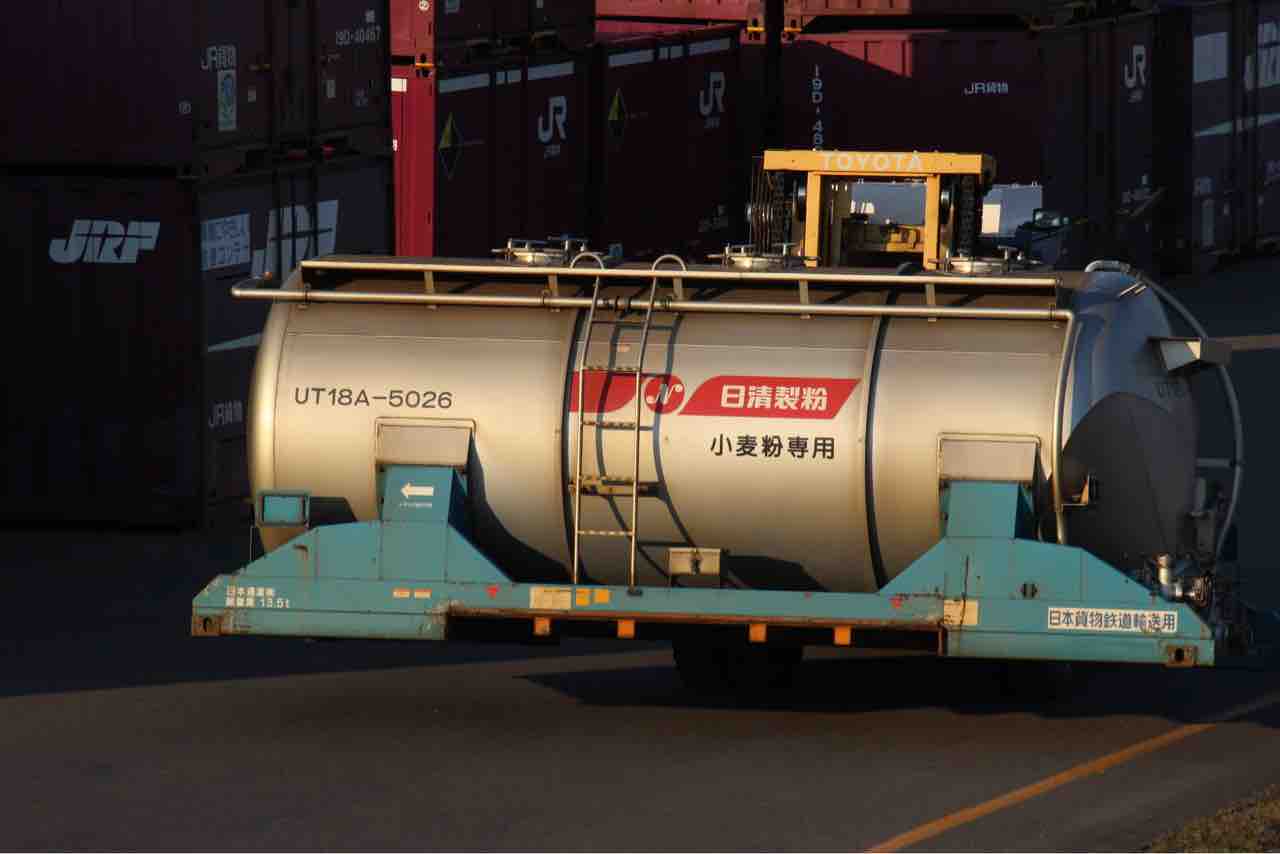 UT18A : 上安貨物資料館