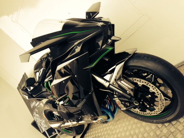 カワサキ H2R : ADサカイ 21th Century バイクボーイ