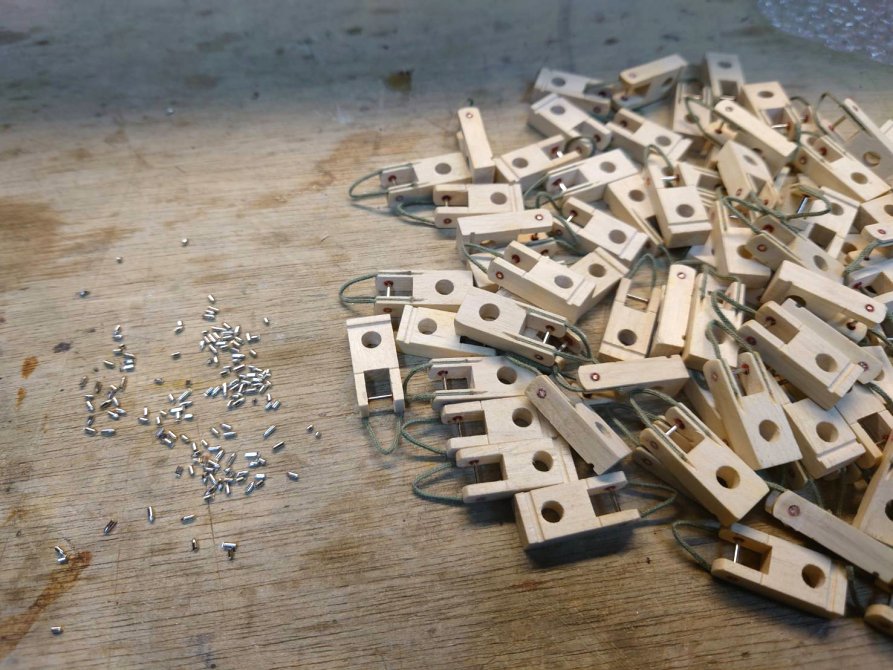 Boston GP 響板ニス塗り3回目と、ヤマハU3Aバットフレンジ交換修理 : 猫好き調律師、杉本由紀（すぎもとよしのり）おやじのつぶやき