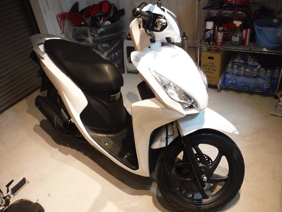 DIO110にリムステッカー : 足したら15気筒