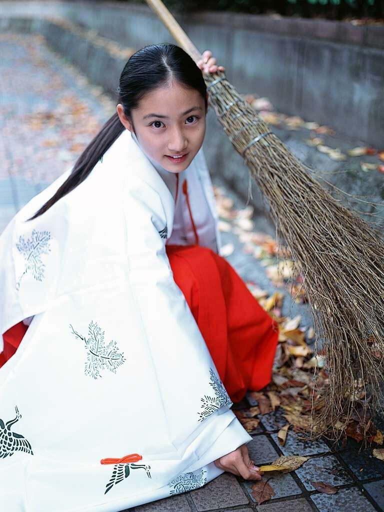 入江紗綾2 : 美少女画像倉庫