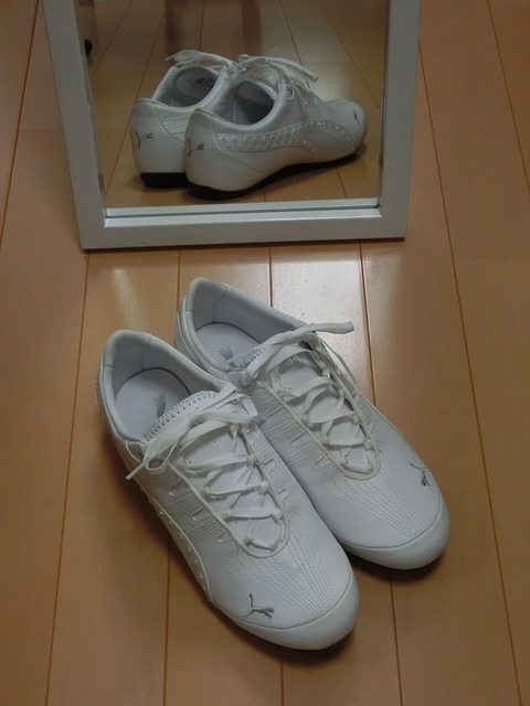 ゆきだるま日記 : PUMAスニーカー Etoile Diamonds Wn's