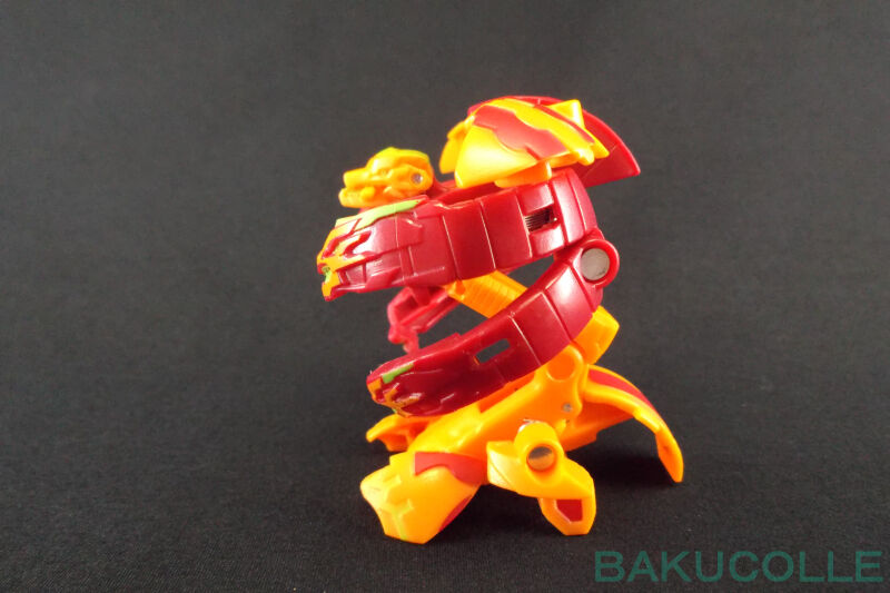 パイラス・ヒドラノイドDX PYRUS HYDRANOID(ULTRA) 火属性 爆032スペシャル対戦セット : 爆丸コレクション