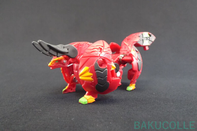 パイラス・トロノイド ウルトラ PYRUS TORONOID ULTRA 火属性 ULTRA BAKUGAN : 爆丸コレクション