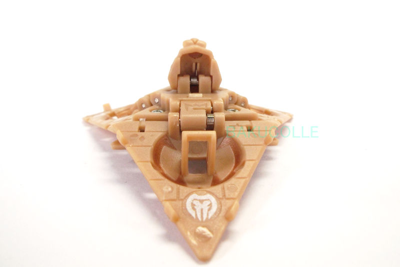 トライアド・スフィンクス TRIAD SPHINX 土属性 BAKUGAN TRAP : 爆丸コレクション