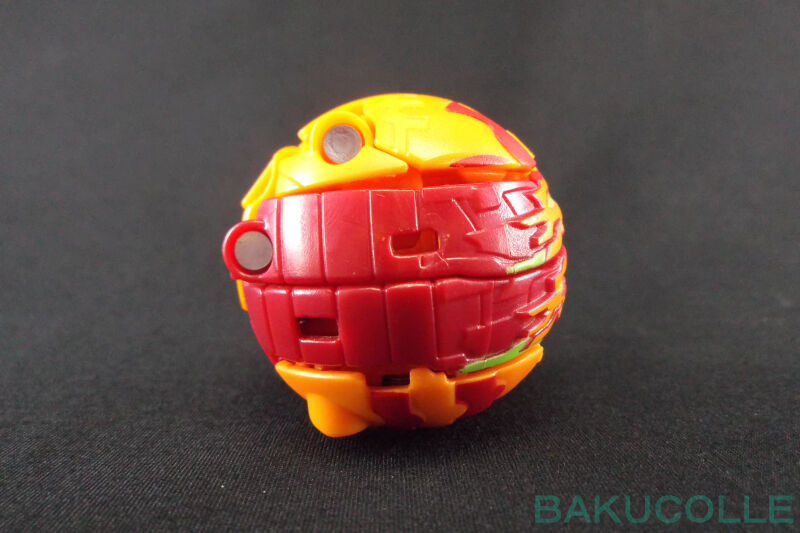 パイラス・ヒドラノイドDX PYRUS HYDRANOID(ULTRA) 火属性 爆032スペシャル対戦セット : 爆丸コレクション