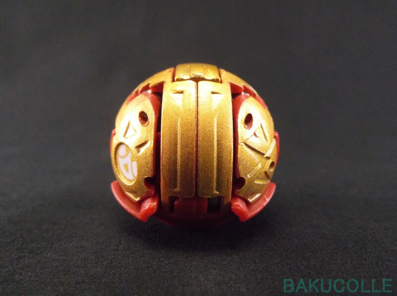ノヴァ・アスガルド PYRUS WOLFURIO 火属性(GOLD) BAKUTRINITY : 爆丸コレクション