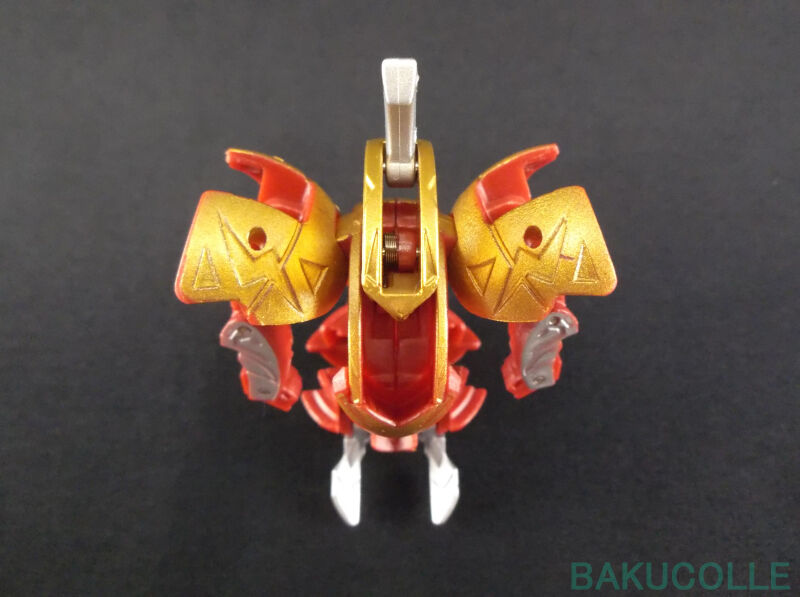 ノヴァ・アスガルド PYRUS WOLFURIO 火属性(GOLD) BAKUTRINITY : 爆丸コレクション