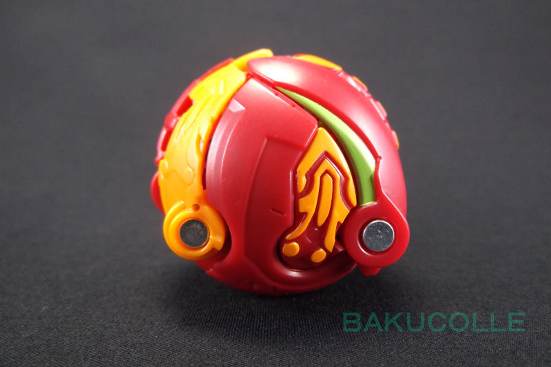 パイラス・マントノイドDX PYRUS MANTONOID(ULTRA) 火属性 BAKUGAN STARTER PACK : 爆丸コレクション