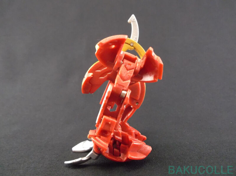 ノヴァ・アスガルド PYRUS WOLFURIO 火属性(GOLD) BAKUTRINITY : 爆丸コレクション