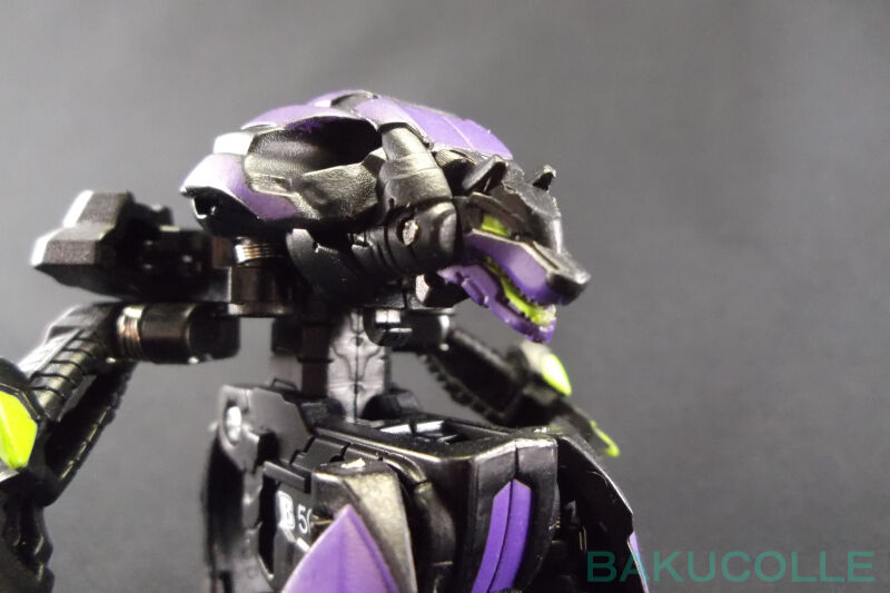 ダーカス・ルピセオンDX DARKUS LUPITHEON(ULTRA) 闇属性 BAKUGAN STARTER PACK : 爆丸コレクション