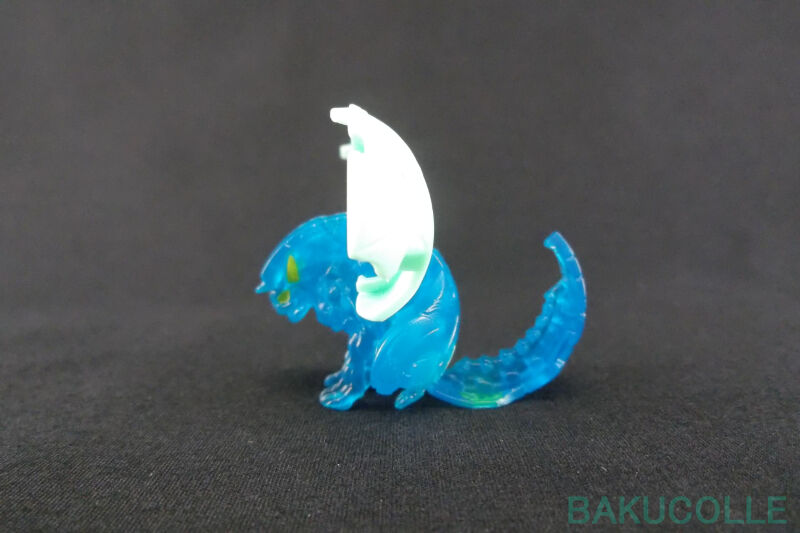 アクオス・ナノ・スレッジ AQUOS NANO SLEDGE 水属性(NANOGAN) PLATINUM POWER UP : 爆丸コレクション