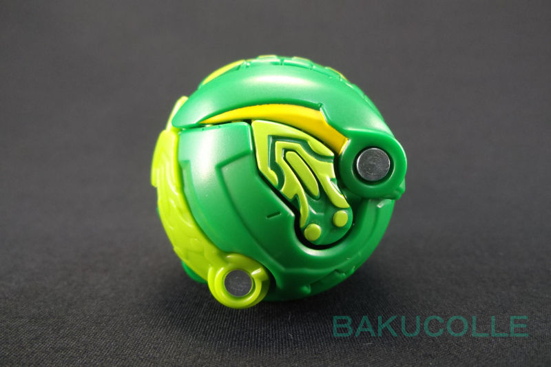 マントノイドDX MANTONOID(ULTRA) 風属性 BAKUGAN ULTRA : 爆丸コレクション