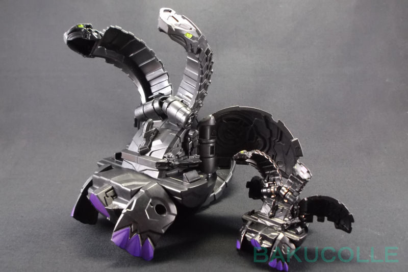 ニリアス NILLIOUS 闇属性 DEKA BAKUGAN : 爆丸コレクション