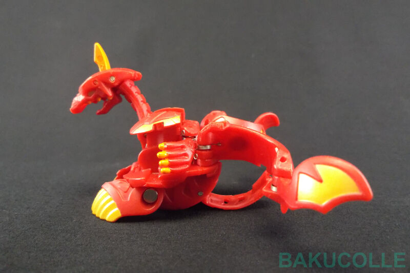 ノヴァ・ヘリオス PYRUS VIPER HELIOS 火属性(レガシィ) BAKUTRIAD(BAKU-LEGACY) : 爆丸コレクション