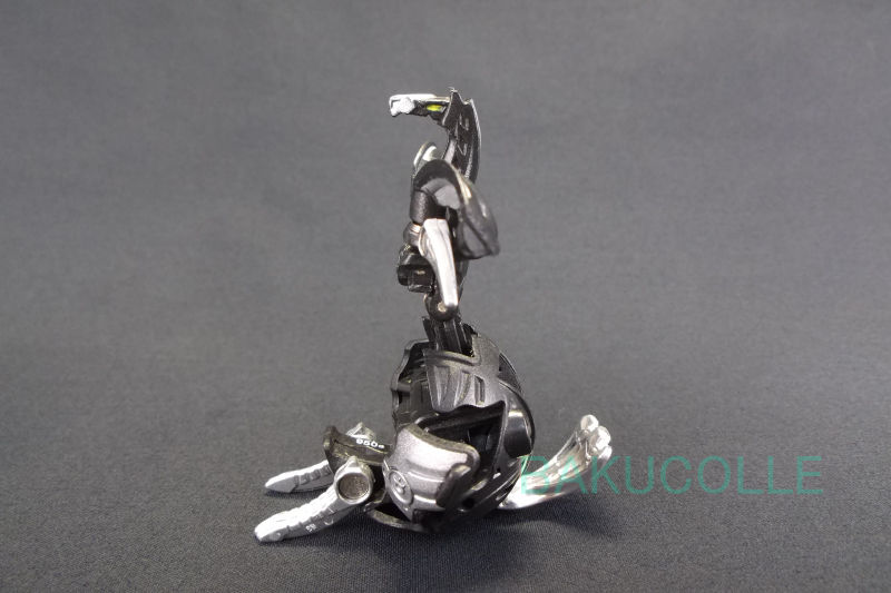 ダークオン・スパイロン DARKUS SPYRON 闇属性 BAKUSOLO BAKUTRINITY : 爆丸コレクション