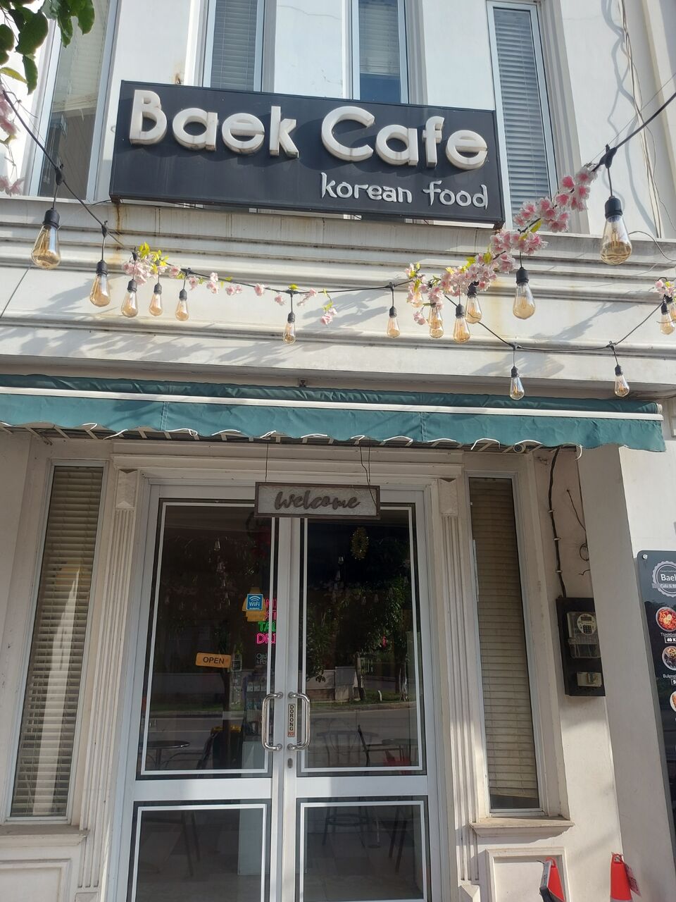 【ジャバベカ】Baek Cafe〜韓国カフェでディナー : うさログ日和