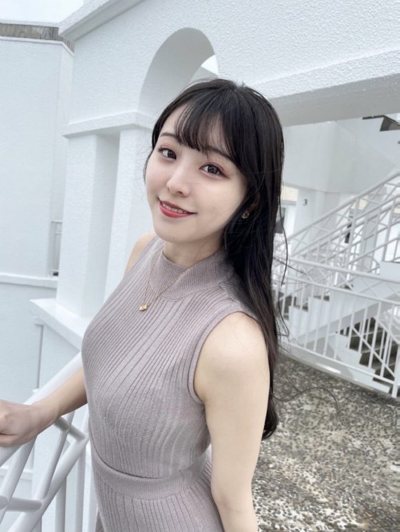 IQ136の元医療秘書りさありさ(25)がエチエチDVD発売 : 生活トピックNOW