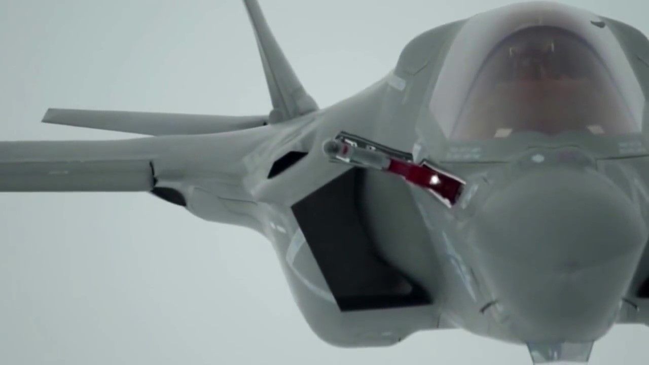 F35B、40機態勢へ 次期中期防では20機調達 空母化「いずも」と一体運用 : はに～の日々