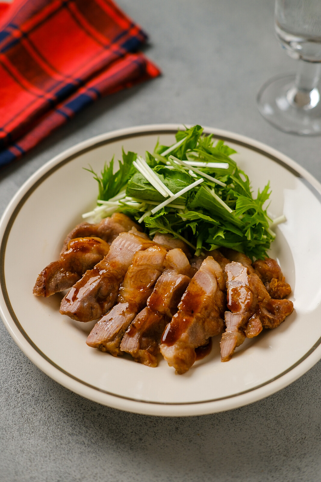 フライパンで作る！味しみ煮豚【#簡単 #時短 #作り置き #クレハタイアップ #PR】 : 作り置き＆スピードおかず de おうちバル ...