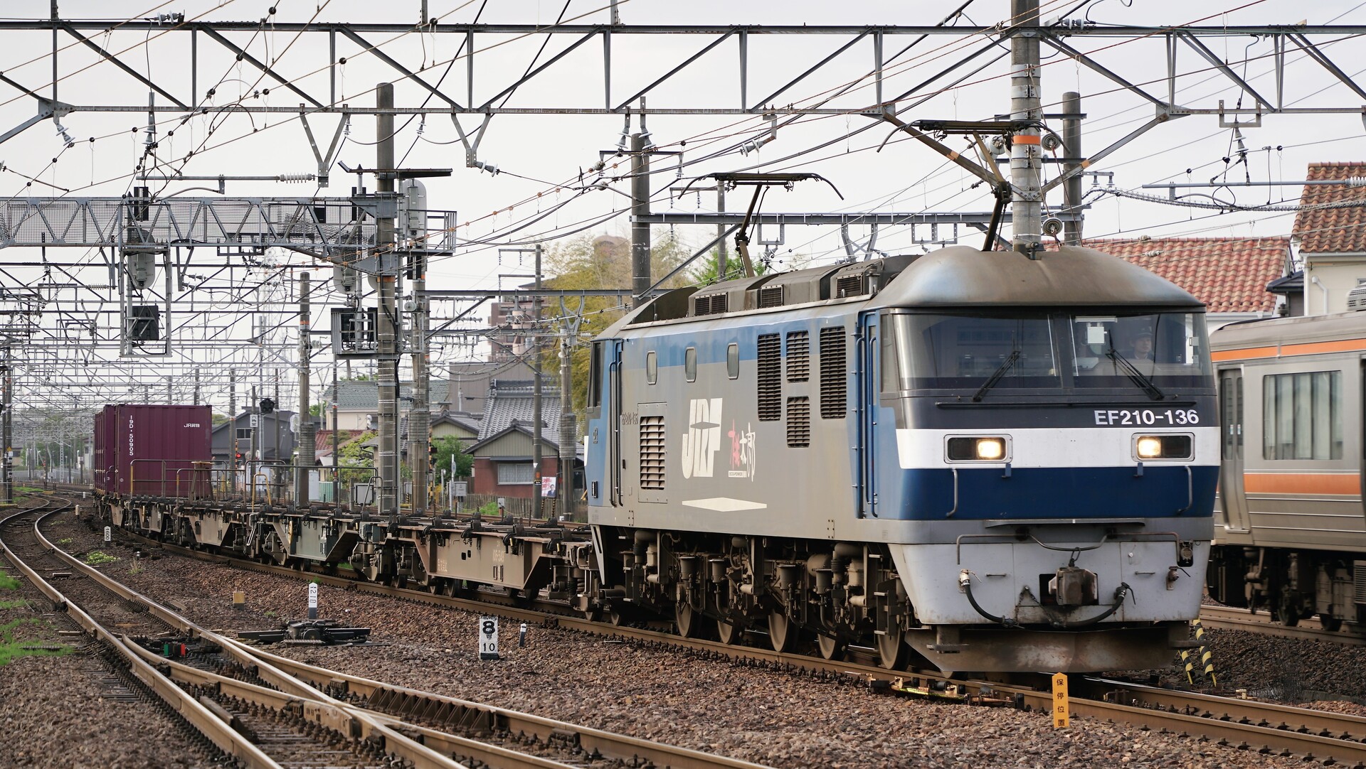 2023年4月17日 今朝の写真 EF210×2 : Rail Scope