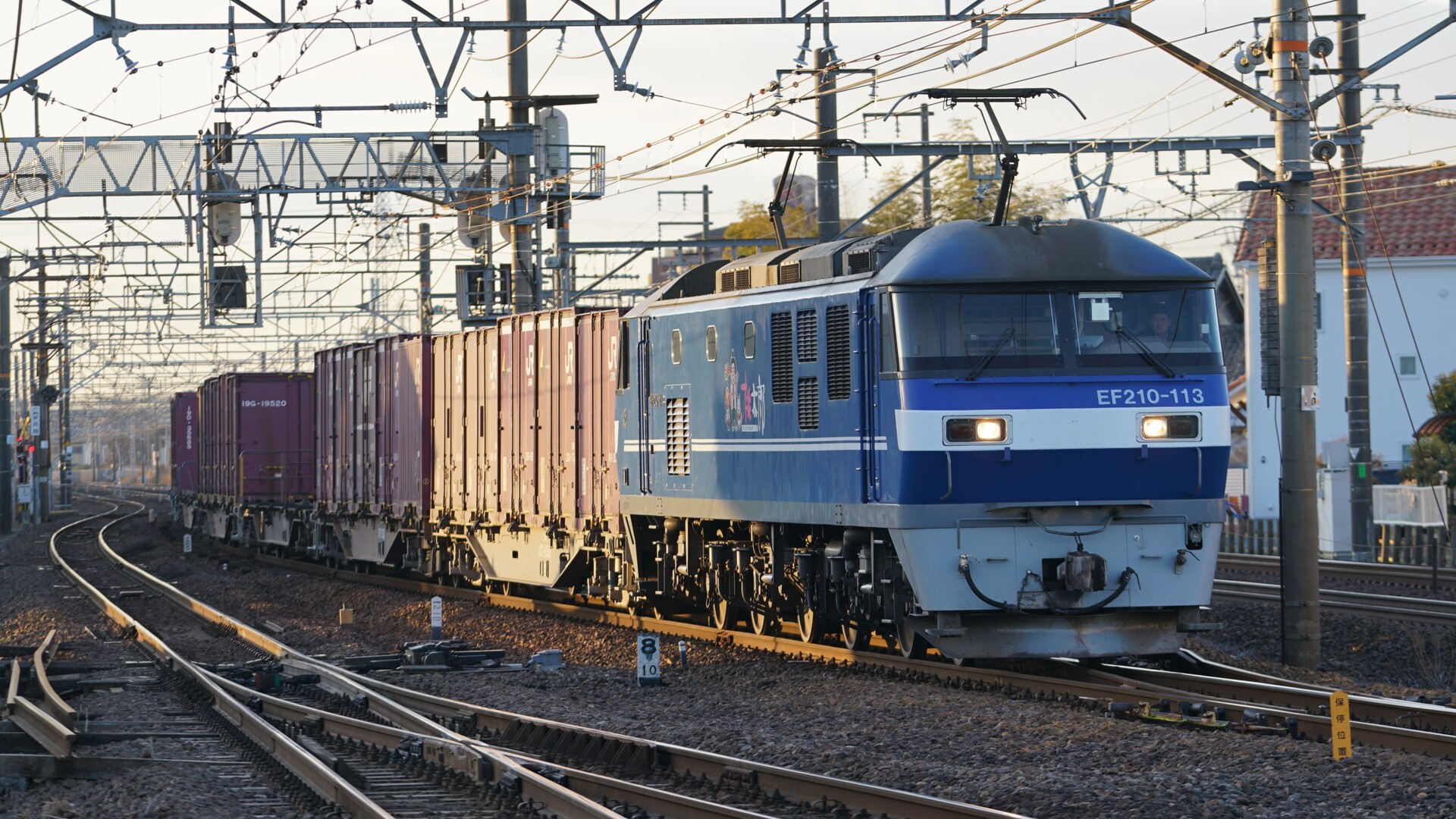 2025年2月14日 今朝の写真 EF510-13と222 : Rail Scope